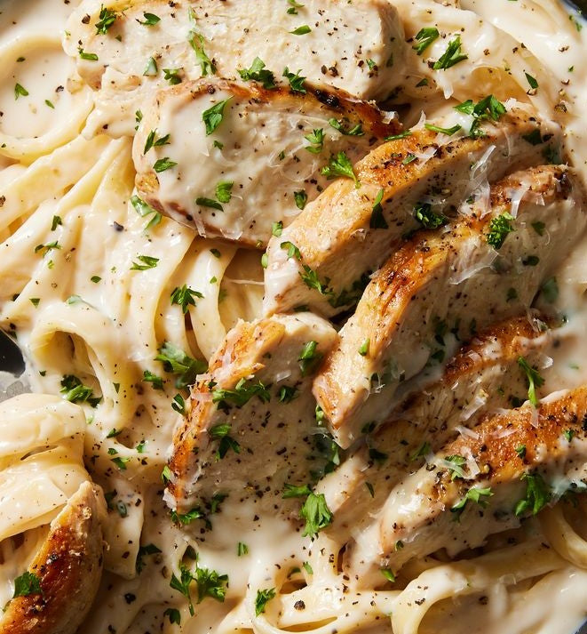 Pasta Alfredo – Cooking With Corey